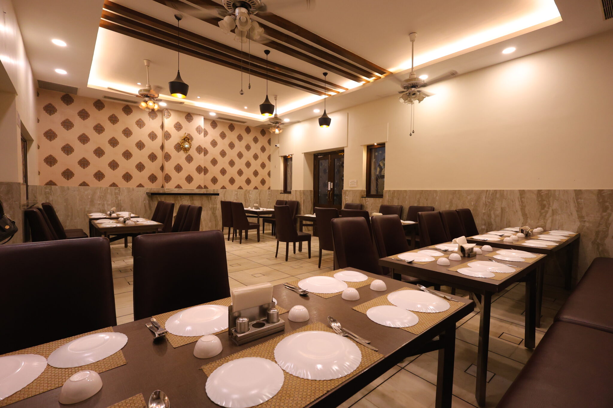 Home - Agra club Limited
